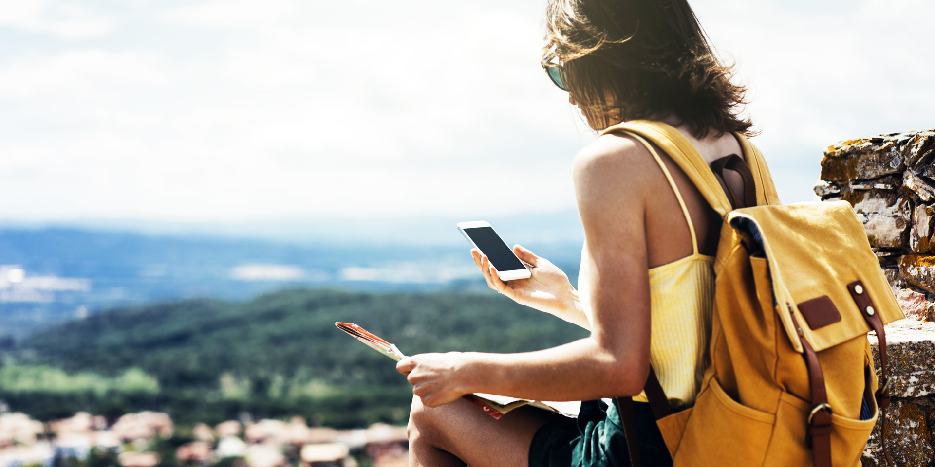 Travel Insurance with Gadget Cover: Must-Have for the Traveler